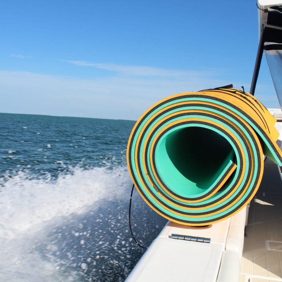 Get a Floating Mat Rack for Your Boat | Manta FM System